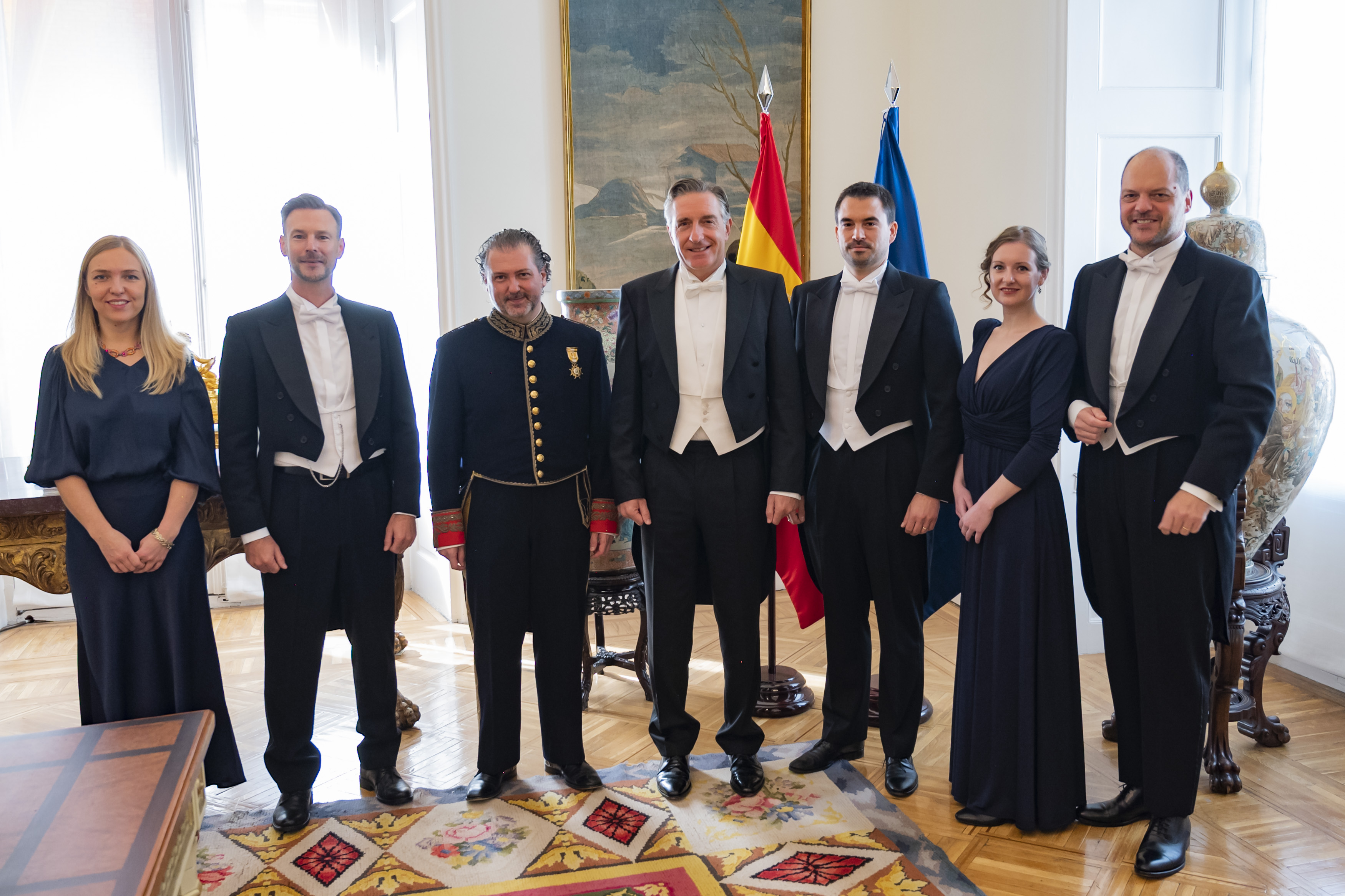 Su Majestad el Rey recibe las Cartas Credenciales de nuevos embajadores